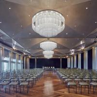 China OEM Ceiling Mounted Large Hotel Lobby Chandeliers For High Ceilings for sale
