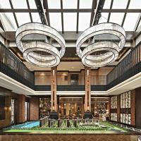 China Custom Lamps Hotel Lobby Chandelier Chain Chandelier Modern With E12 Light Source for sale