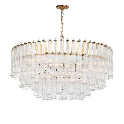 China Customizable Design Brass and Glass Pendant Light with 50000 Hours Lifespan for Dining Room for sale