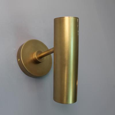 China Modern Minimalist Brass Body Wall Lamp with 3500K Warm White Light for Living Room and Bedroom for sale