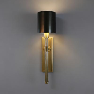 China Brass Material Wall Lamp with 2700K Warm White Light and Modern Design for Living Room for sale