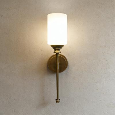 China Modern Design Brass Wall Lamp with 3500K Warm White Light for Living Room Decoration for sale
