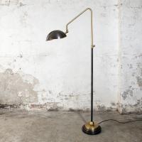 China Modern Adjustable Height Floor Lamp with Brass and Steel Construction and 3500K Warm White LED Lighting for sale