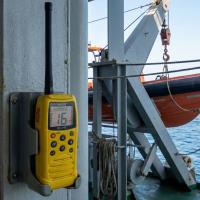 China Portable GMDSS Survival Craft VHF Radiotelephone Emergency Marine Communication Device for sale