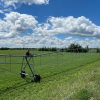 China Agricultural Machinery Farm Irrigation Systems /Center Pivot Watering Equipment with Factory Price for 40ha for sale