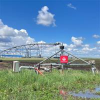 China Tower Box for Farmland New Products Center Pivot Irrigation System for 20 ha Farmland for sale