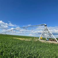 China New Agricultural Center Pivot Irrigation System Mobile Pivot Irrigation Machine for 100ha for sale