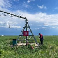 China New Agricultural Center Pivot Irrigation System Mobile Pivot Irrigation Machine for 100ha for sale