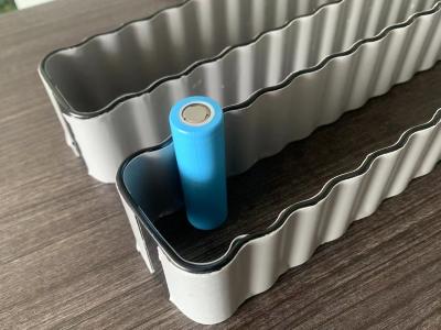 China Aluminum Battery Cooling Snake Cooling Ribbon Wavy Tube For 21700 Cells for sale