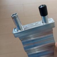 China Serpentine Tube Liquid Cold Plate Lightweight Cylindrical Battery Cooling Plate 18650 21700 4680 for sale
