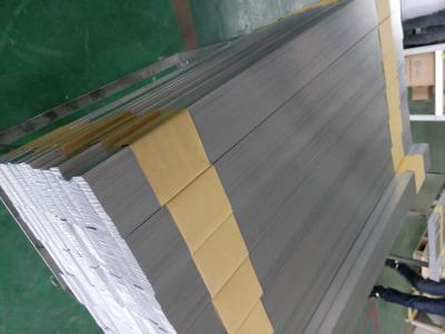 China Micro Channel Multiport Extruded Aluminum Radiator Tube For Automobile Condenser for sale