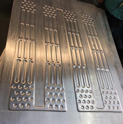 China Refrigeration Aluminum Rollbond Evaporator For Fridge / Freezer for sale