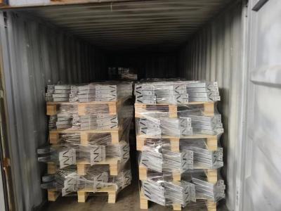 China Galvanized Stair Stringers Protect Your Stair Design With High-Performance And Corrosion-Resistant Support for sale