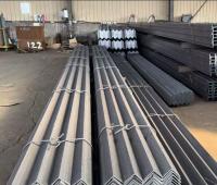 China Anti Corrosion Angle Steel Coated For Long Lasting Performance In Harsh Outdoor Environments For Fencing for sale