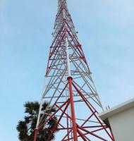 China Three Leg Galvanized Angle Iron Telecommunication Tower For Strong Signal Coverage for sale