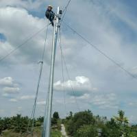 China Burial Type Electric Steel Pole ASTM A123 for sale