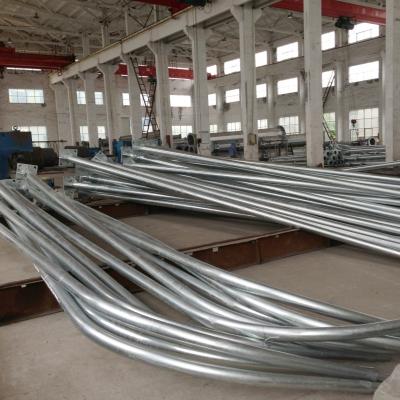 China Curved End Steel Lighting Pole Single Arm 12M Grade50 Galvanized Light Post for sale