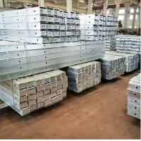 China 8FT 10FT 12FT 3mm Q235 Hot Dip Galvanized Rectangular Tube Steel Crossarm for sale