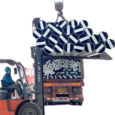 China Hongxin 35FT Steel Galvanized Distribution Pole Octagonal Metal Utility Pole for sale