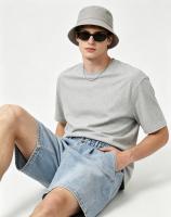 China Casual Vintage Denim Shorts Snow Wash Mid Waist Jean Shorts Loose for sale