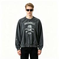 China Vintage Washed Raglan Crewneck Sweatshirt Skull Graphic Cropped Streetwear Pullover With Leopard Patch for sale