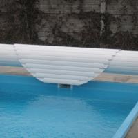China Automatic Pool Cover Swimming Pool Equipment With CE Certifications PC With UV Stable for sale