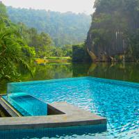 China 1.20g/cm3 Density and Excellent Weather Resistance AUPOOL Glass Piscines for Outdoor Pools for sale