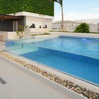 China 1.20g/cm3 Density and Excellent Weather Resistance AUPOOL Glass Piscines for Outdoor Pools for sale