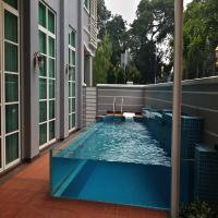 China Customer's Demand Outdoor Rectangular Pool with Carbon Fiber and Fiberglass Material for sale