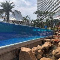China Diaphaneity High Light Transmission Custom University Above Ground Swimming Pool for sale