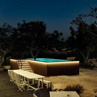 China Clear Acrylic Panel Aupool Portable Outdoor Freestanding Container Luxury House Villa for sale