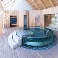 China Hotel Custom Acrylic Glass Panel Fiberglass Swimming Pool with 100% Virgin PMMA Aupool for sale