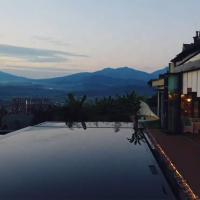 China Customer's Demand Acrylic Swimming Pool for Aupool Outdoor Homestay Transparent Clear for sale