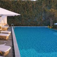 China Customer's Demand Acrylic Swimming Pool for Aupool Outdoor Homestay Transparent Clear for sale