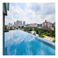 China High Surface Hardness Acrylic Sheet for Aupool Above Ground Embassy Gardens Sky Pool for sale