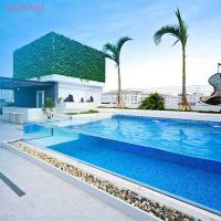 China Hotel Suspended Pool Fully Transparent Acrylic See-Through Window with Multi-Sided for sale