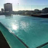 China Thick Window Wall Above Ground Acrylic Swimming Pool with High Light Transmission 93% for sale