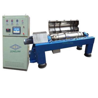 China Industrial Continuous Decanter Centrifuge Food Grade Juice Beer Separator 400mm 3400rpm for sale
