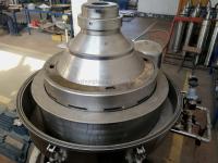 China Zhonglian Disc Centrifugal Separator Machine - 300-10000 L/H Capacity, 6000-7302 RPM for Fish Oil Processing for sale
