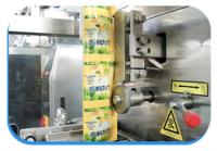 China Vertical Back Sealing Small Packaging Machine 220V 1.52kw for Granules Powder for sale