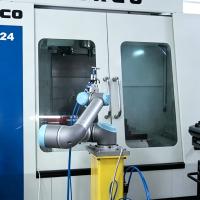 China UR18g-950 18kg Payload 950mm Reach ±0.05mm IP65 6-Axis Machine Tending Robot for sale