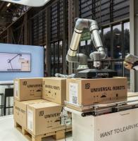China UR20 Multi Application Collaborative Robot Workstation for Palletizing Welding Material Handling Quality Inspection for sale