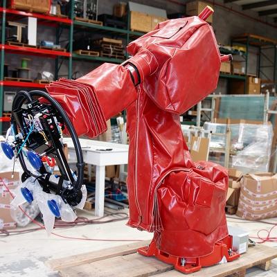 China Custom Industrial Robot Protective Suit Waterproof Acid Alkali Resistant Flexible Robot Arm Cover for Cleaning Grinding for sale