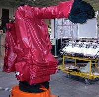 China Custom Industrial Robot Protective Suit Waterproof Acid Alkali Resistant Flexible Robot Arm Cover for Cleaning Grinding for sale