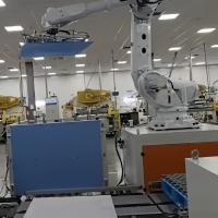 China 4 Axis Heavy-duty Industrial Robot with Pneumatic Gripper Handling and Palletizing Robot Workstation for Conveyor Canned Food for sale