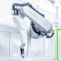 China Fanuc Automotive Painting Robot P-250iB 6-Axis High Precision Automatic Spray Painting Robot for Automotive Coating for sale