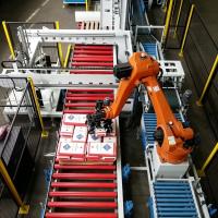 China KUKA KR140 R3200-2 PA Five Axis Palletizing Robot for Carton and Bag Lines for sale