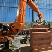 China FullyAutomatic KUKAKR300 R2700-2 6Axis RoboticArm Brick Palletizing Application with Metal Suction Cup for Construction Industry for sale
