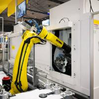 China FANUC 6 Axis Industrial Robot M-20iD/25 Full Automatic CNC Machine Tool Loading for sale