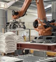 China KUKA KR 120 R3200 PA Palletizer 120kg 3195mm 5-Axis Industrial Robot Arm for High-Stack Palletizing for sale